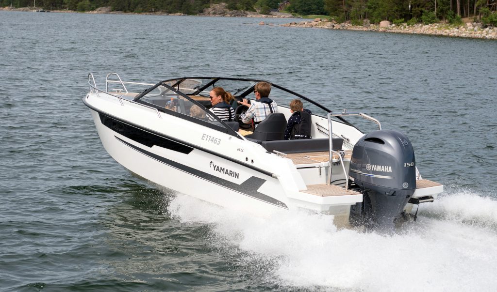 Modern daycruiser för fina dagar - Båtliv - Medlemstidning för Svenska ...